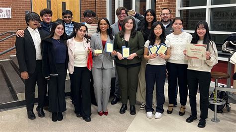 Lassiter Speech And Debate Earns 12 Awards At Carterking Invitational