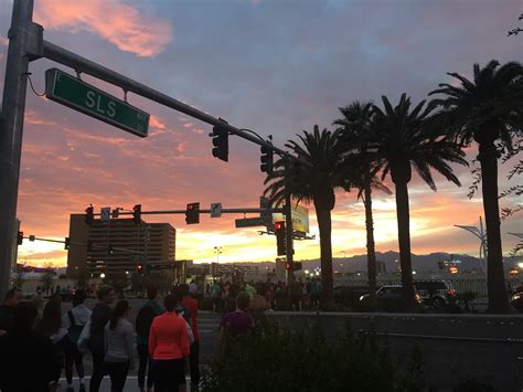 Run Hike Play Rock N Roll Las Vegas K Race Recap
