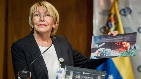 La oposición venezolana irá en el metro al Tribunal Supremo de Justicia