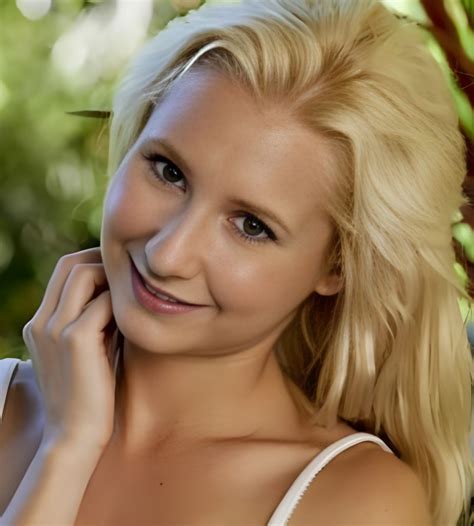 Odette Delacroix Actress Height Weight Wiki Biography Boyfriend Age Career And More