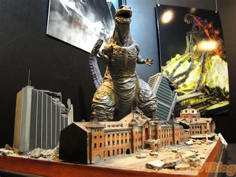 コトブキヤで開催されたシン・ゴジラ造形作品集ディオラマ展示会 「熱量ハンパない！」 アキバblog