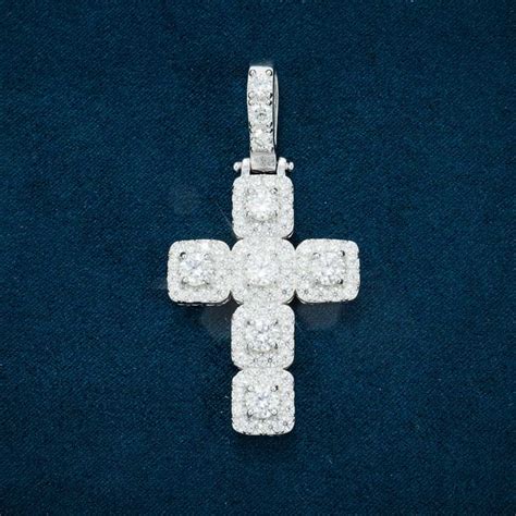 925 Silver Vvs Moissanite Halo Cross Pendant 14k White Gold
