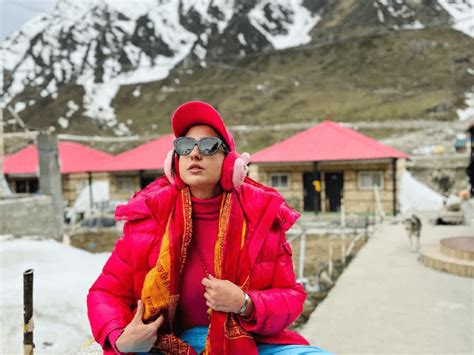 ଭଗବାନ ଶିବଙ୍କ ପାଇଁ ସାରାଙ୍କ ମନରେ ରହିଛି ଭକ୍ତି ଶ୍ରାବଣ ମାସରେ କଲେ ଅମରନାଥ ଦର୍ଶନ