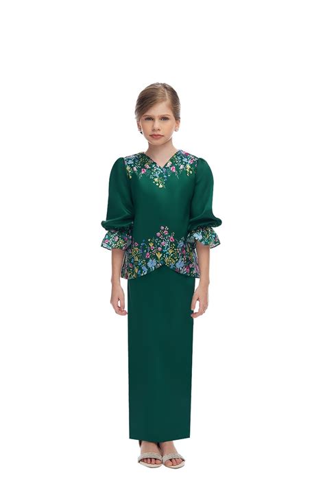 Jannahnoe Kurung Modern Wear Scarves Baju Kurung Brides Series