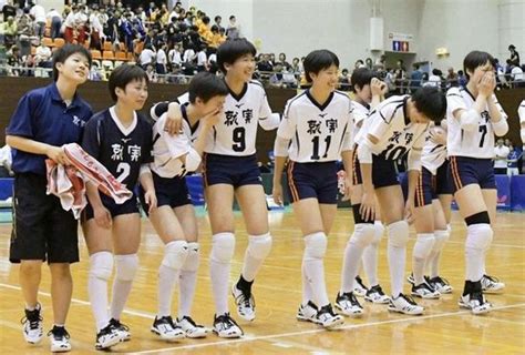 総体 バレー女子 就実24年ぶり優勝 共栄学園破る