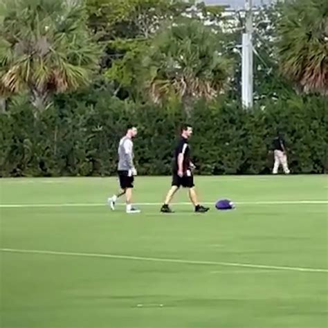 El Costado Más Humilde De Peque Schwartzman Las Carencias Que Pasó De