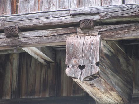 무료 이미지 목재 집 창문 벽 흘리다 빔 심장 가구 재목 자료 철 조각 옥외 구조물 나무 구조 2816x2112 941120 무료