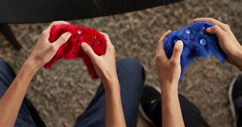 Xbox Reveals Furry Controllers And Sonic Themed Series S Console