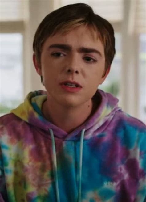 Skyes Kissing Advice The Summer I Turned Pretty Season 2 Episode 6 Tv Fanatic