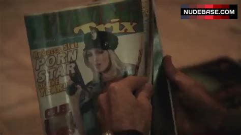 Tiffany Bowyer Naked In Magazine Playback 0 39 NudeBase