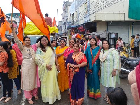 Palki Yatra Taken Out From Sukheshwar Mahadev Temple In Indore इंदौर