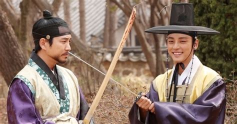 대군 윤시윤 드라마 2막 두 형제의 핏빛 로맨스 시작