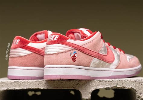StrangeLove Nike SB Dunk Low CT2552-800 Release Info | SneakerNews.com