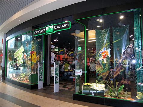 Cropp Town - Atrium Targówek - Centers.pl Warszawa