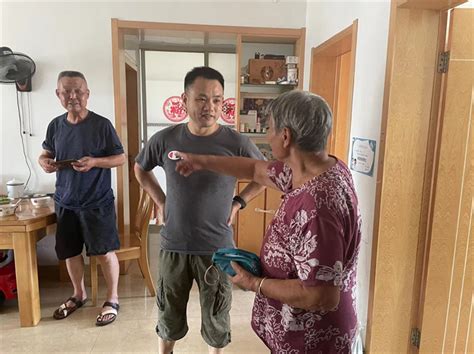 南京市栖霞区人民政府 龙潭街道赓续双拥传统绘就军地同心圆