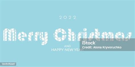 벡터 그림입니다 메리 크리스마스와 새해 복 많은 새해 인사말 카드 파란색 배경에 니트 스웨터 새해 2022 니트 텍스트 텍스처 겨울 간단한 미니멀리즘 배너 크리스마스