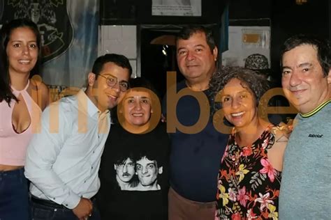 Las Extrañas Invitaciones De César Sena Horas Antes Y Después Del