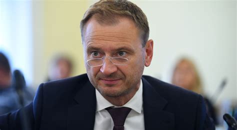 Krzysztof Sobolewski Nitras kontynuuje odpiłowywanie katolików