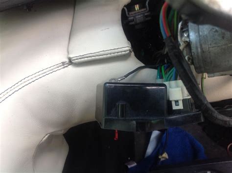 Wiper Control Module Location Interior Exterior Lights Glass Alarms