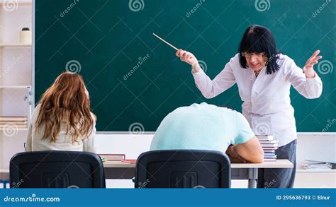 Old Teacher And Babes In The Classroom Stock Image Image Of Book