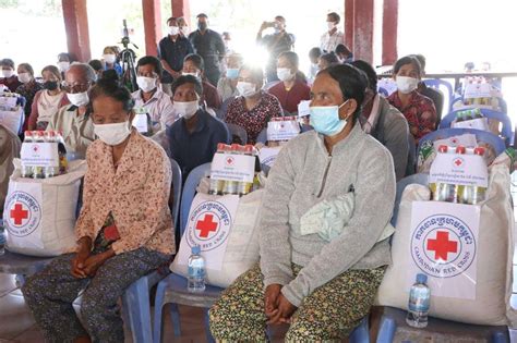 ប្រជាពលរដ្ឋរងគ្រោះដោយខ្យល់កន្ត្រាក់ចំនួន ៣៧គ្រួសារ