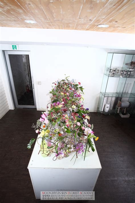 한국 플로리스트 과정 8기 박 선 영 Park Seon Young 문현선 플로리스트 아카데미 졸업생 명단 문현선 플로리스트 아카데미 동양최초 플로리스트마이스터 문현선