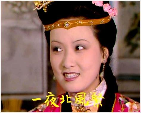 紅樓夢：難怪鳳姐不給平兒名分，看平兒對鳳姐做些什麼事？ 每日頭條