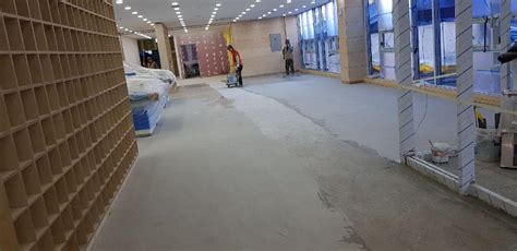 콘플로아 겨울철공사세종시 고강도 스톤마감 불연자재로서 콘플로아 노출콘크리트연출 빈티지바닥및