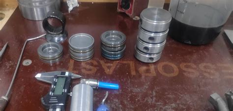 Рециклиране на амортисьори Ремонт и рециклиране окачване на въздушни