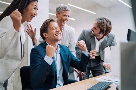 2 Red Hot Growth Stocks To Buy In 2025 The Motley Fool