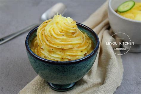 这样做土豆泥细腻绵软比某洋快餐厅的还好吃