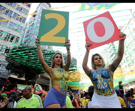 World Cup Body Paint Fans