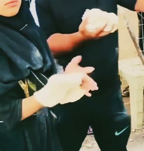 شلون خبز 🍞 يخبل 😍☺️ Youtube