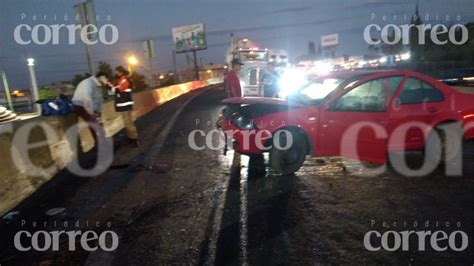 Hombre sobrevive a accidente carretero en la León Silao Periódico