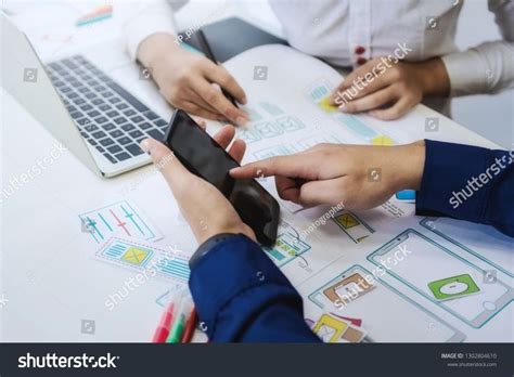 Two Programmer Test Coding Technologies With Mobile Phone For Comparing