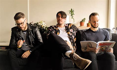 Premiere Prepare To Get Hooked On Pipsy S New Ep Strung Out