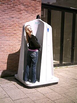 Female Urination Device Wikipedia