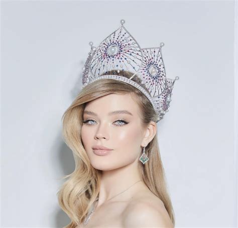 تعرف على ملكة جمال روسيا وما طموحها مستقبلًا صور جفرا نيوز