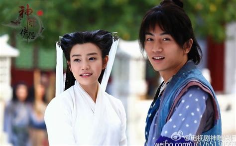 連拍廣告都被玩壞！ 陳妍希揉麵糰開賣「陳記小籠包」 Ettoday星光雲 Ettoday新聞雲