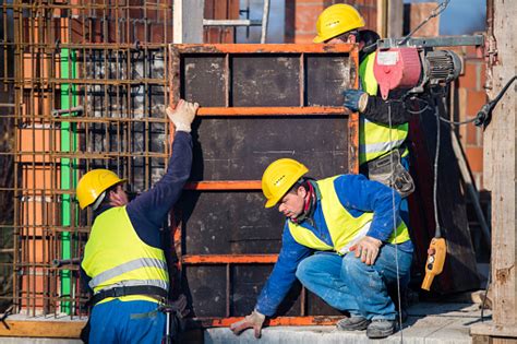 Understanding The Psychological Effects Of Construction Work On Worker Well Being