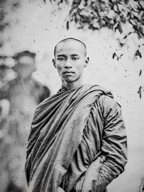 พิกุลบรรณศาลา รัชกาลที่ ๕ ทรงพระผนวช