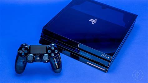 500 Million Limited Edition PS4 Pro detailed in close-up unboxing ...