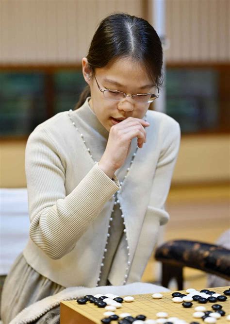 囲碁・藤沢里菜女流本因坊が牛栄子四段に連勝 5連覇まであと1勝 産経ニュース