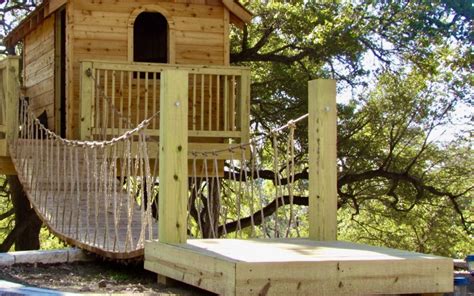 Rope Bridge Tree House Austin Tree Houses Rope Bridge Tree House Austin Tree Houses