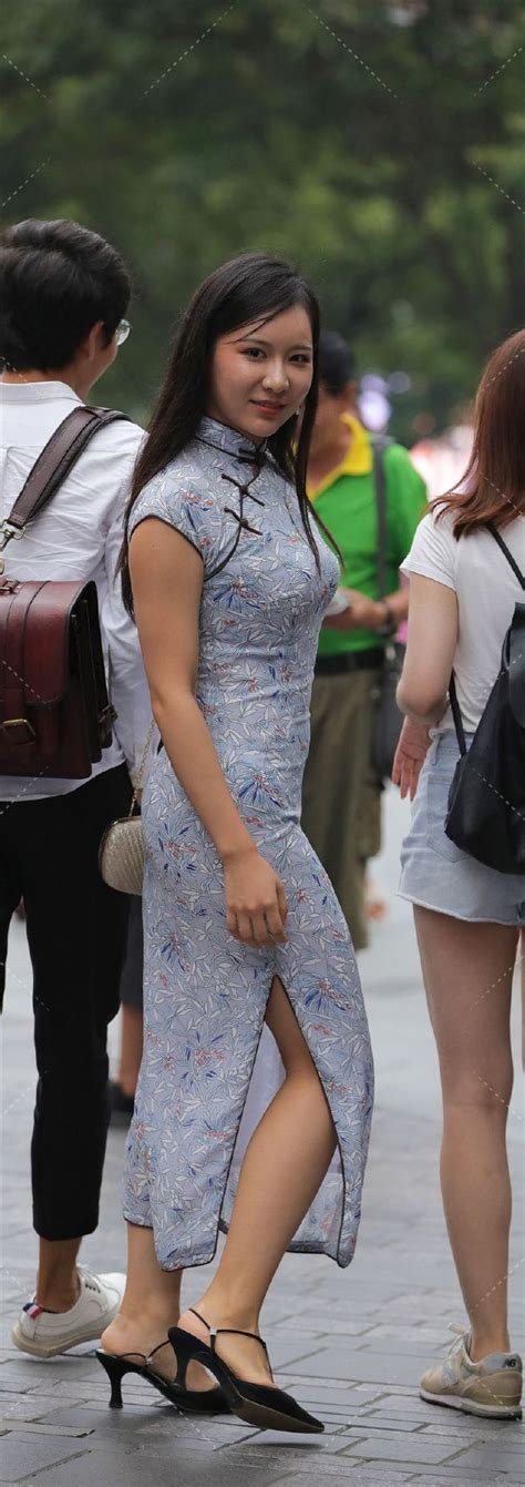 日本美女穿丰胸内衣亚洲美女插起来综合网 街拍美女 条码图