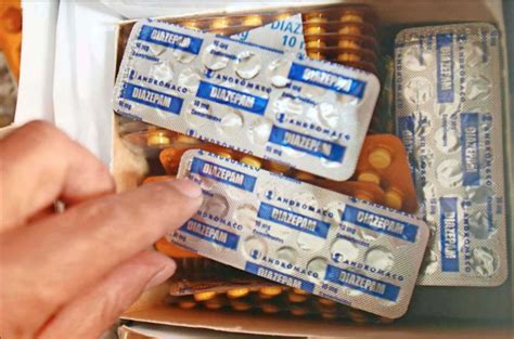 Casi Un Tercio De Los Chilenos Sobre 65 Consume Cinco O Más Fárma
