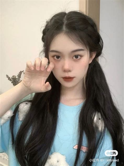 𝑺𝒂𝒗𝒆 𝒇𝒐𝒍𝒍𝒐𝒘 Tóc đẹp Ý Tưởng Trang điểm Dép