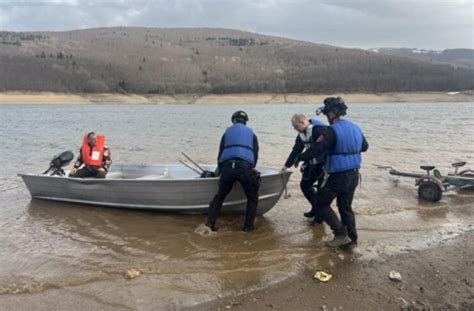 Спасени двете лица од Мавровско езеро Курир
