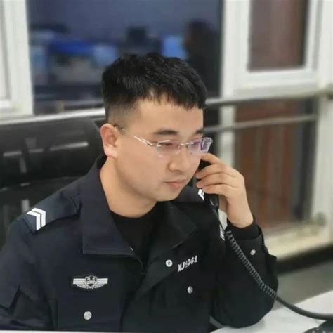 爱民辅警之星候选人事迹展播 唐振超懂技术的110接警员 监控 工作 报警