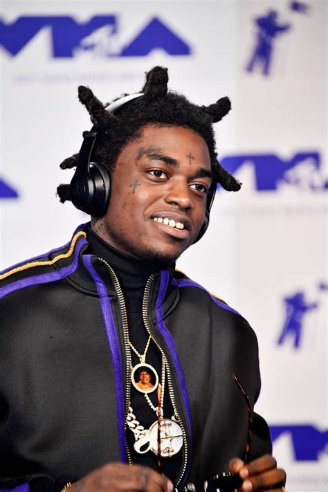 Kodak Black Gets Attorneys Name Tattooed On His Hand